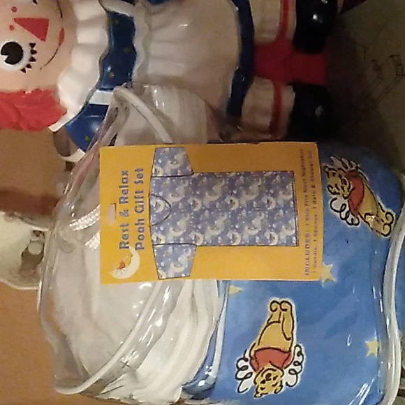 Disney | One Pieces | Vintage Winnie The Pooh Rest Relax Gift Set ...